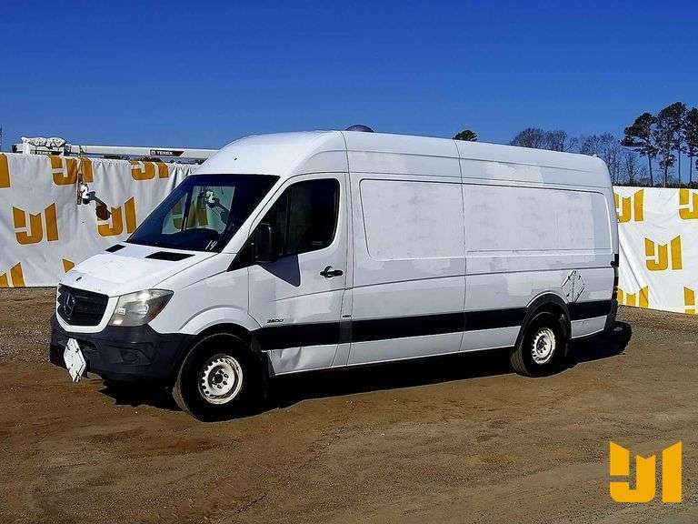 2014 MERCEDES-BENZ SPRINTER VIN: WD3PE8DE9E5826869 CARGO VAN - Jeff ...