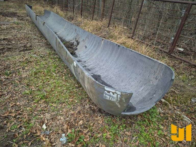 UNLINED HALF FIBERGLASS TANK - Jeff Martin Auctioneers, Inc.