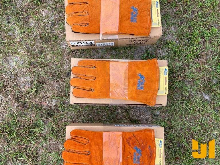 BLUE HAWK WELDING GLOVES ( 4 PAIR) - Jeff Martin Auctioneers, Inc.