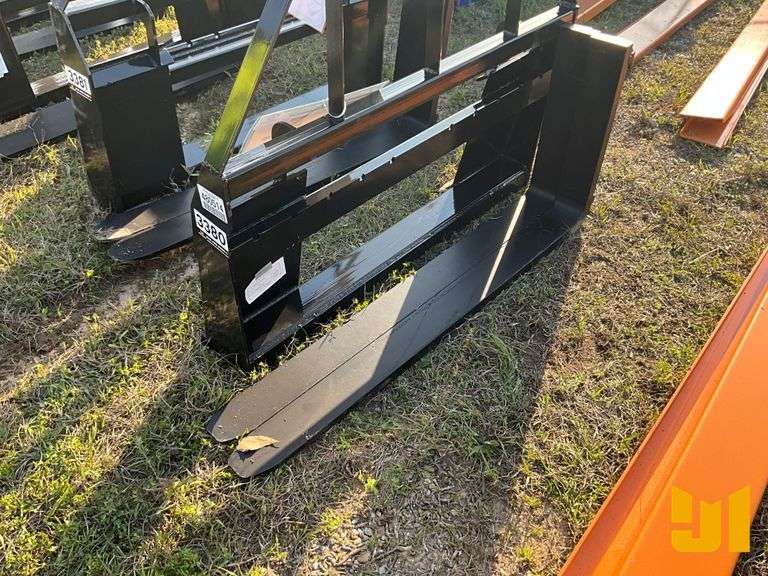 FORK FRAME - Jeff Martin Auctioneers, Inc.