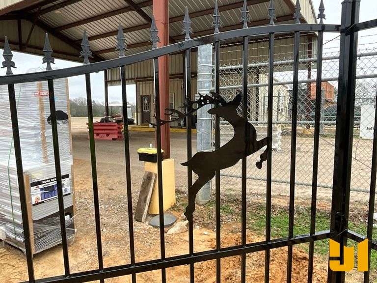 DECORATIVE GATE WITH DEER - Jeff Martin Auctioneers, Inc.