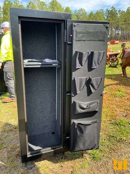 HERCULES GUN SAFE - Jeff Martin Auctioneers, Inc.