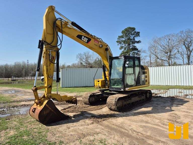 2017 CATERPILLAR 313FL HYDRAULIC EXCAVATOR SN: CAT0313FADJE10013 - Jeff ...