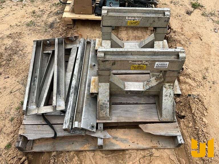ALUMINUM PARTS FOR TRAILER RAMPS - Jeff Martin Auctioneers, Inc.