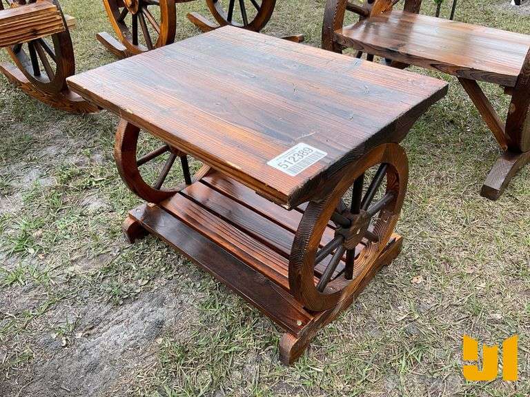 WAGON WHEEL END TABLE - Jeff Martin Auctioneers, Inc.