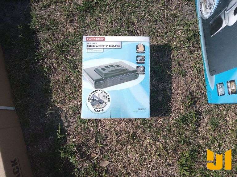 FIRST ALERT 5200DF DIGITAL BIOMETRIC QUICK ACCESS HAND GUN SAFE - Jeff ...