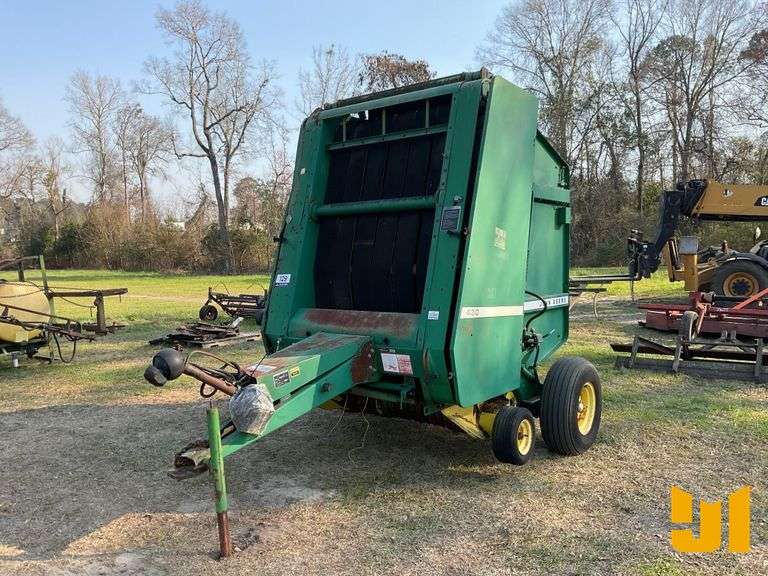 JOHN DEERE ROUND BALER 430 SN: E00430X779987 - Jeff Martin Auctioneers ...