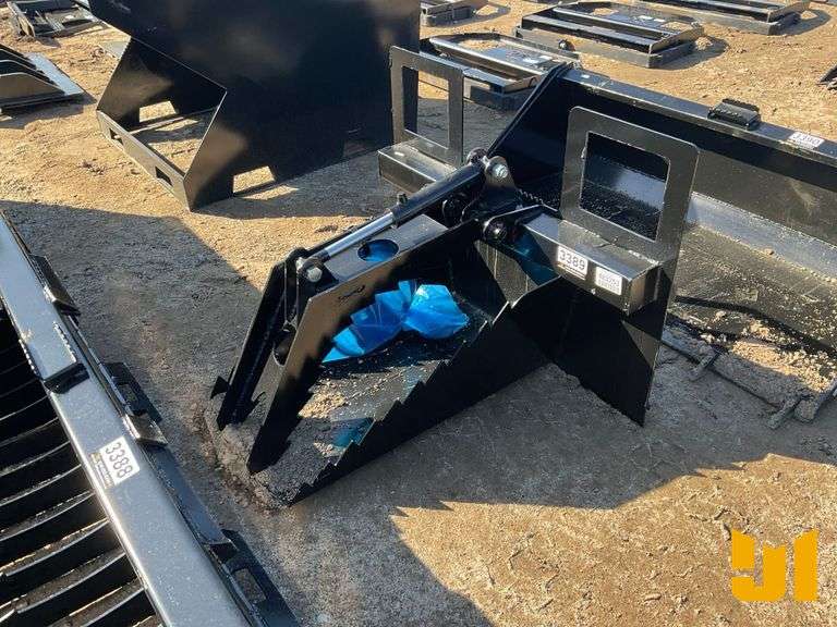 UNUSED 2025 KIT CONTAINER SPADE GRAPPLE - Jeff Martin Auctioneers, Inc.