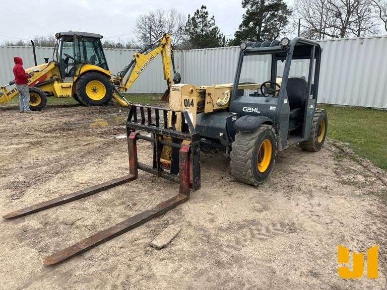 2015 GEHL RS5-19 5500 LB TELESCOPIC FORKLIFT SN: RS519YH51452 - Jeff ...