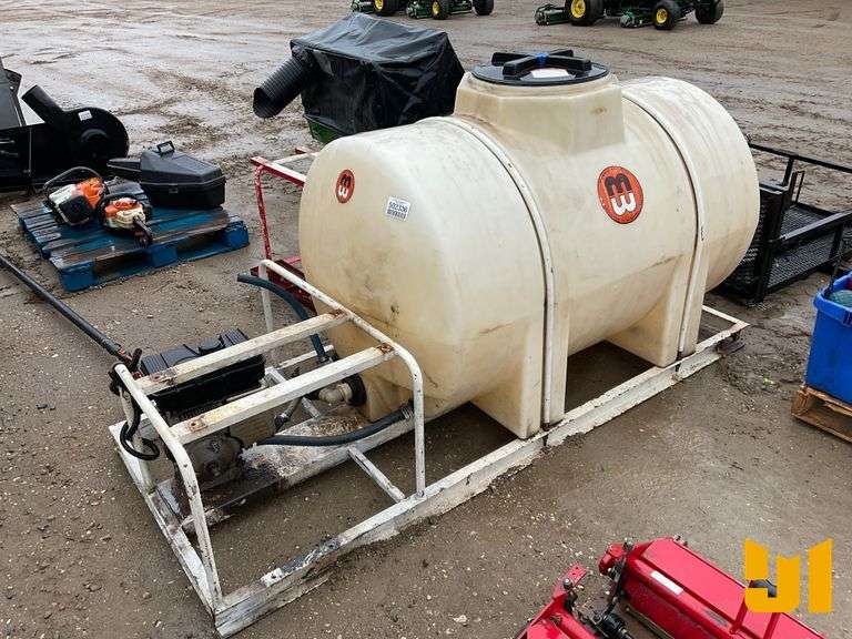 MINNESOTA WANNER CO SKID MOUNTED 300 GAL TANK TANK - Jeff Martin ...