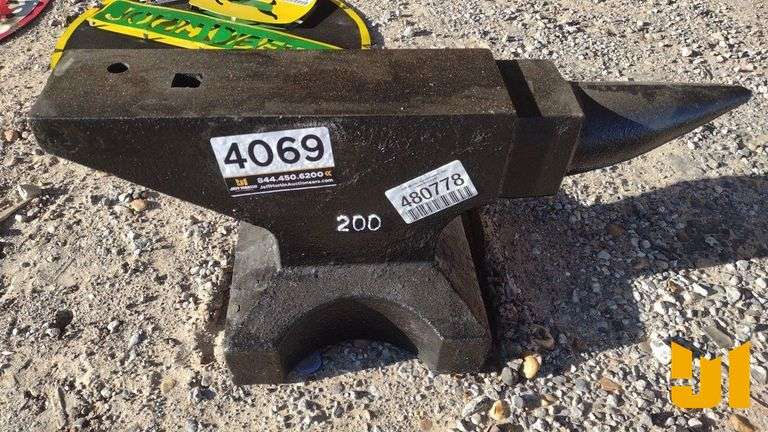 200 LB ANVIL - Jeff Martin Auctioneers, Inc.