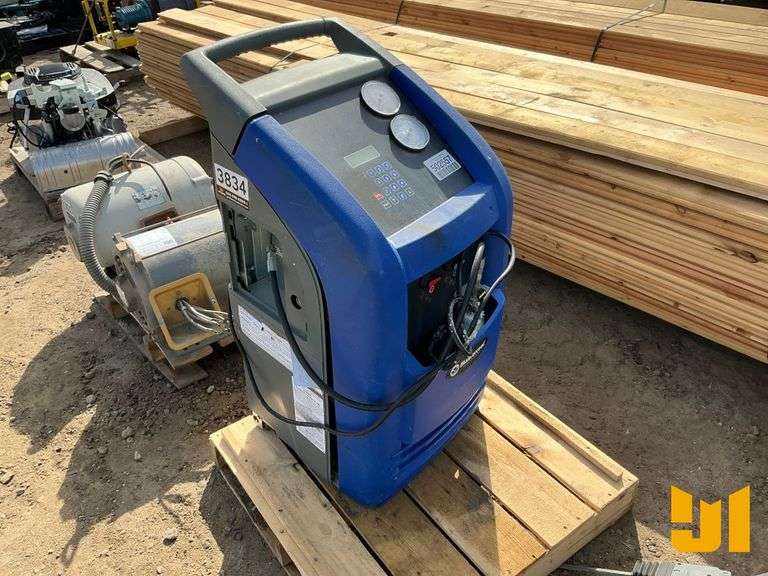 MASTERCOOL 69788 REFRIGERANT RECLAIMER - Jeff Martin Auctioneers, Inc.