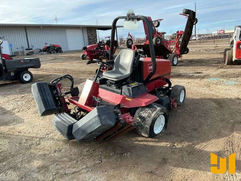 TORO 03540 REELMASTER 5200 4WD REEL FAIRWAY MOWER SN: 250000158 - Jeff ...