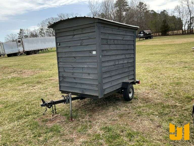 4'X6’ ENCLOSED TRAILER - Jeff Martin Auctioneers, Inc.