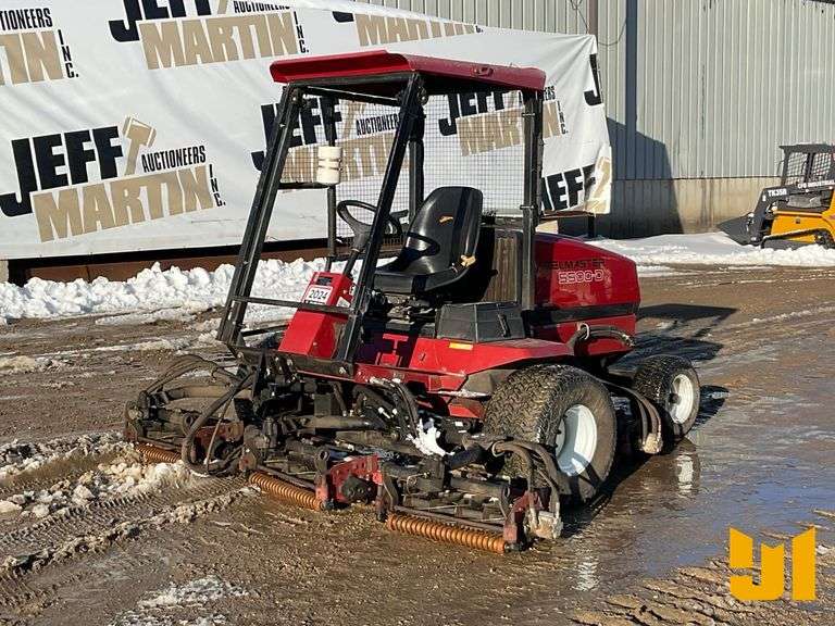 TORO 03550 REELMASTER 5500-D 2WD REEL FAIRWAY MOWER SN: 210000238 ...