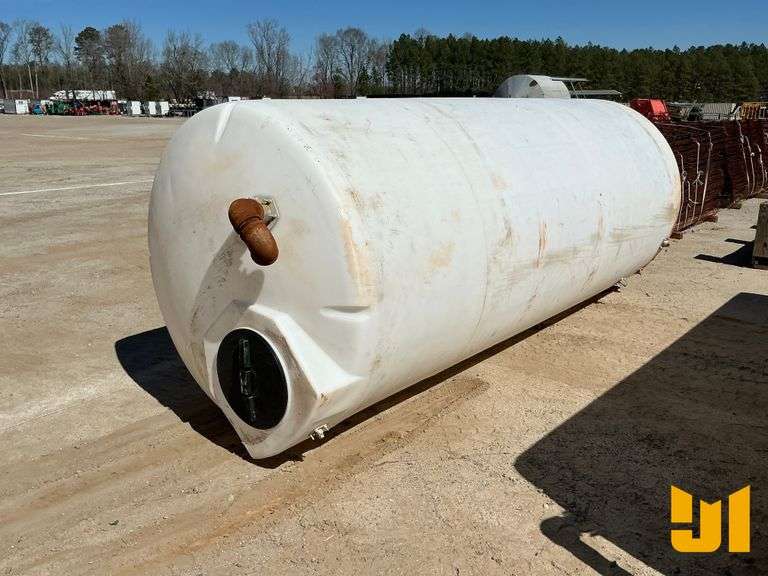 2000 GAL TANK - Jeff Martin Auctioneers, Inc.