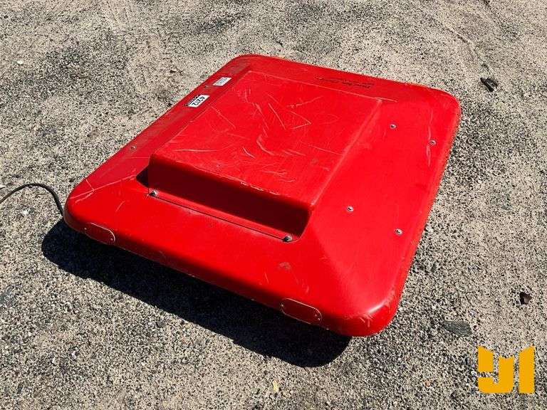 TRACTOR CANOPY W/ COOLING FAN - Jeff Martin Auctioneers, Inc.