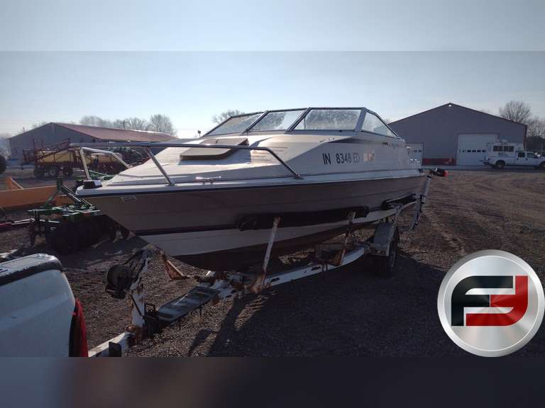 1983 BAYLINER 1950 CAPRI VIN BLBJ14CK0882 - Freije & Freije Auctioneers