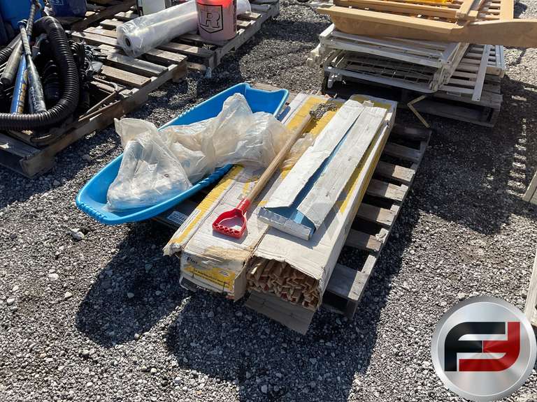 2 BOXS OF TACK STRIPS, SLED - Freije & Freije Auctioneers