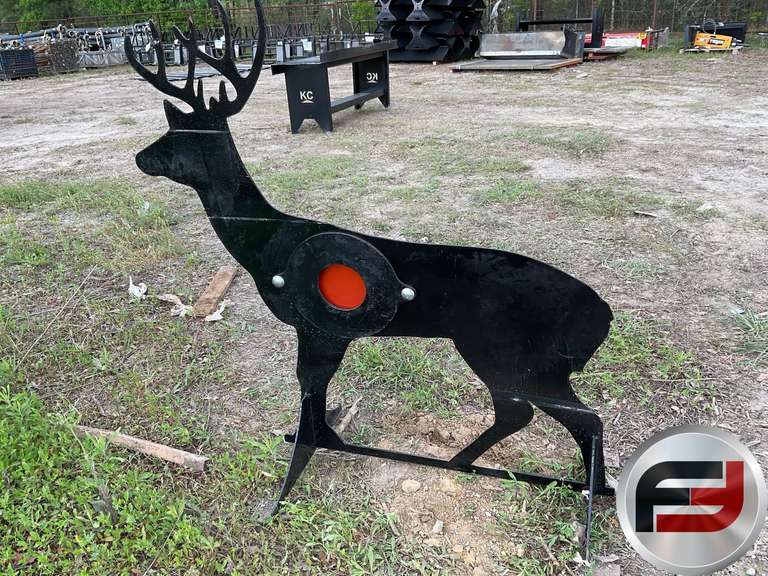 3/8 IN. AR500 STEEL DEER SHOOTING TARGET WITH HEART FLAPPER - Freije ...