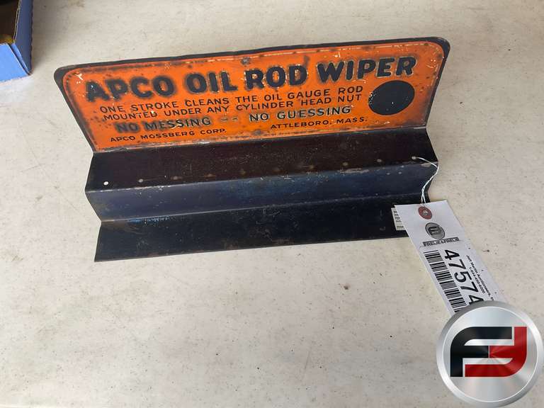 APCO OIL ROD WIPER RACK - Freije & Freije Auctioneers