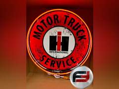 INTERNATIONAL HARVESTER NEON SIGN - Freije & Freije Auctioneers