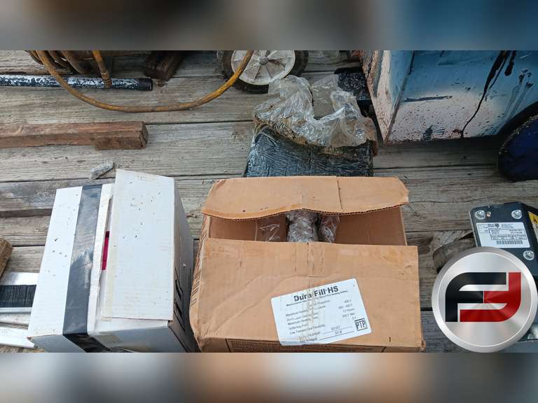 WALK BEHIND WITH TORCH AND 2 TAR BLOCK - Freije & Freije Auctioneers