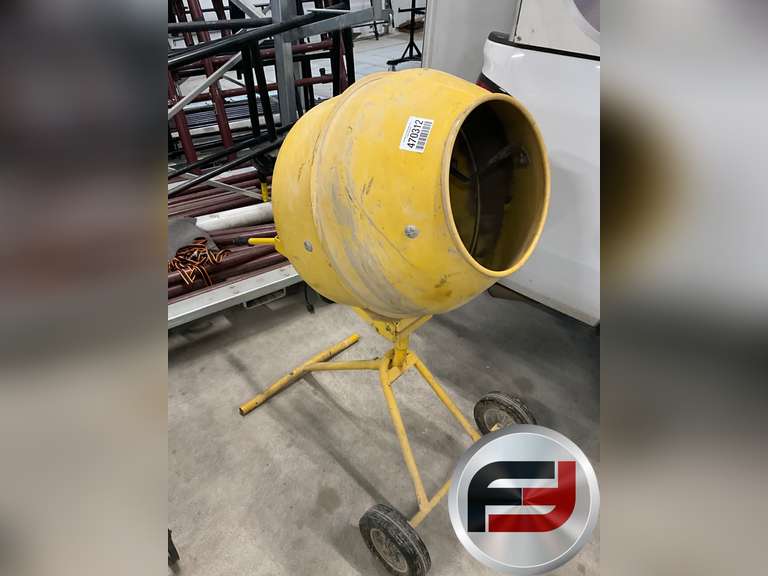 PORTABLE CONCRETE MIXER - Freije & Freije Auctioneers