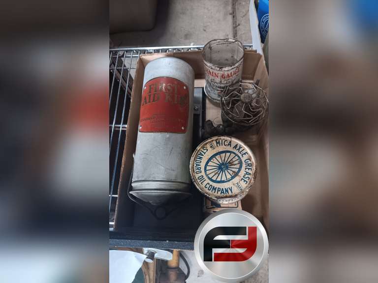 FLAT WITH RARE STANDARD OIL FIRST AID KIT RAIN GAUGE - Freije & Freije ...