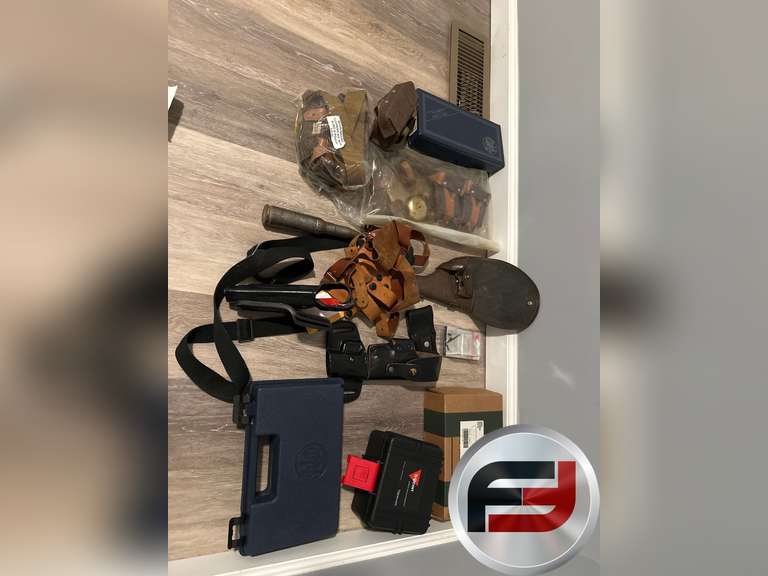 HOLSTERS, MOSIN CLEANING KITS WITH SLINGS, EMPTY GUN BOXES - Freije ...