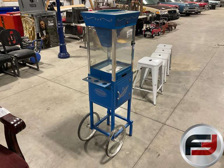 NOSTALGIA ELECTRICS OLD FASHIONED SNOW CONE CART, - Freije & Freije ...