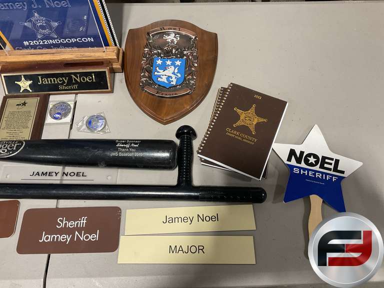 JAMEY NOEL MARKED, NAME PLATES, AWARDS, LOUISVILLE BAT, STATIONARY, GOP ...
