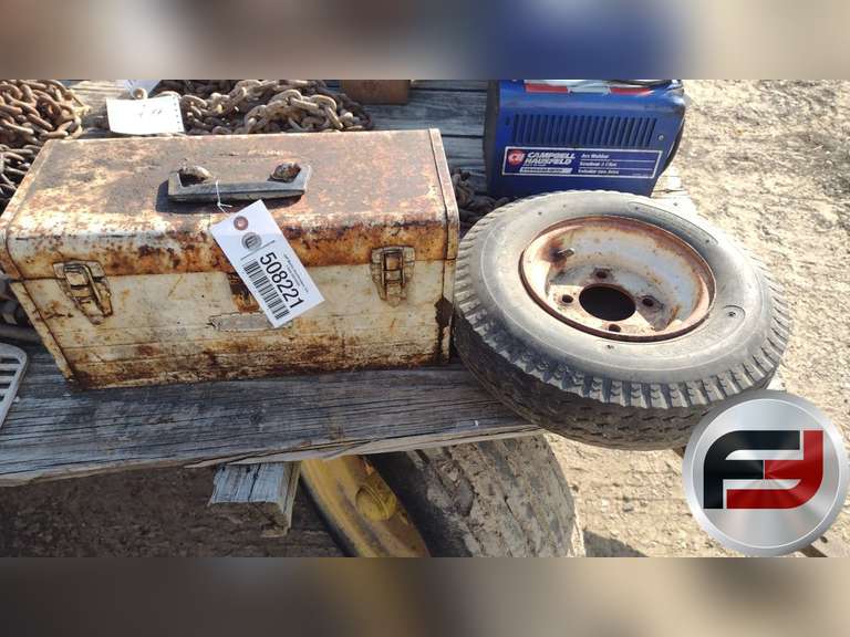 METAL CRAFTSMAN TOOL BOX W/ VARIOUS TOOLS, TIRE AND WHEEL - Freije ...