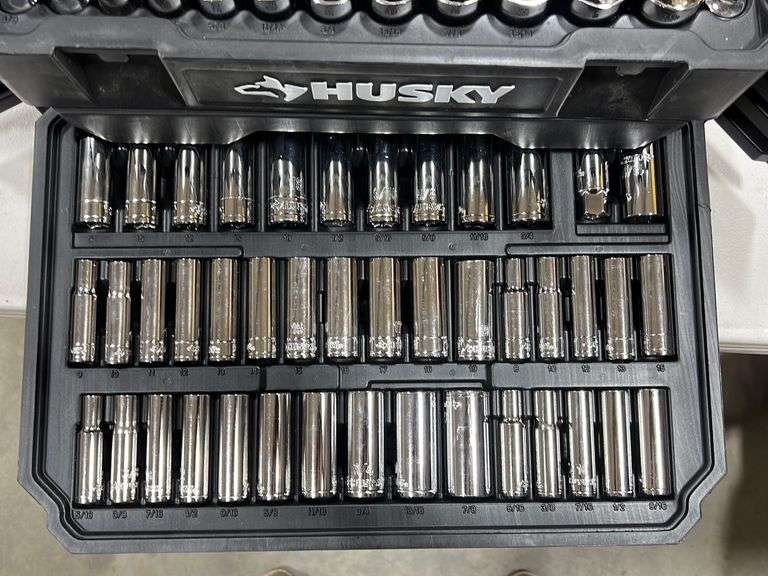 HUSKY Ratchet and Wrench Tool Set - Johnson Auction