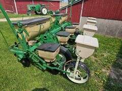 Oliver #543 4 Row Corn Planter (restored) - Kramer Auction LLC
