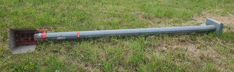 12 ft long 5 inch Grain Auger - Kramer Auction LLC