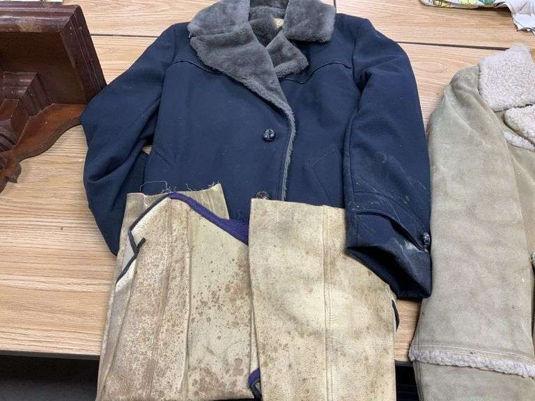 3 jackets - Legacy Auction Company