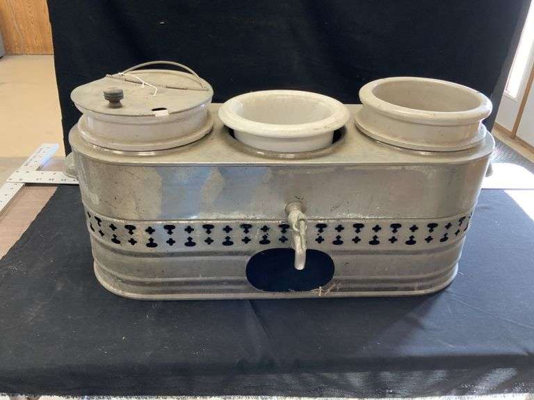 Antique warmer - Legacy Auction Company