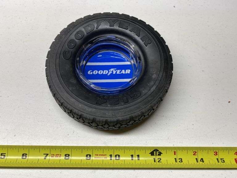 GOODYEAR G124 UNISTEEL [TRUCK] - CLEAR INSERT - Legacy Auction Company