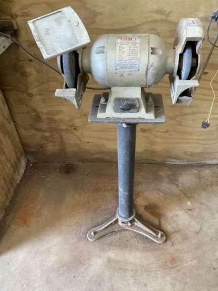 Craft grinder on stand - Legacy Auction Company