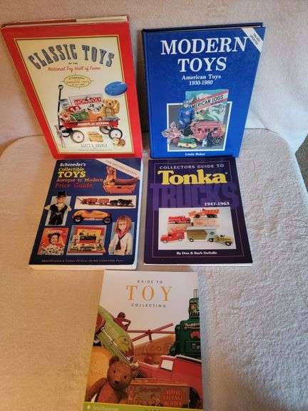 Vintage Toy Price Guides & Identification Books - Legacy Auction Company