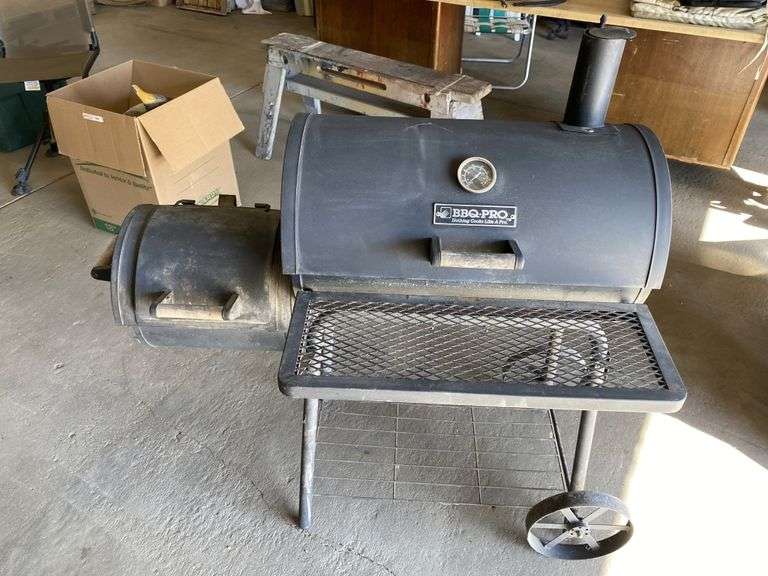 BBQ-pro grill - Legacy Auction Company