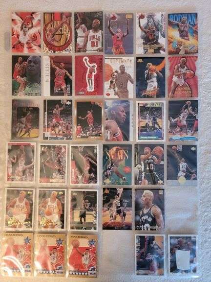 Chicago Bulls: Dennis Rodman Basketball Cards (34 - Legacy Auction Company
