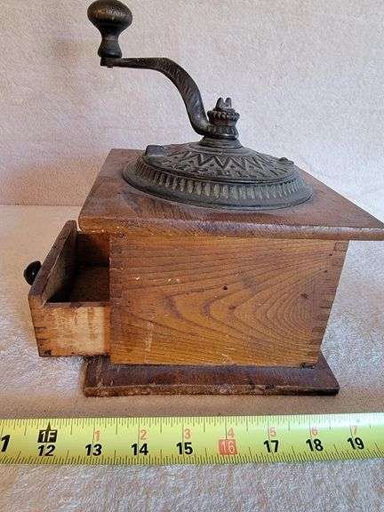 Vintage Arcade Mfg. Co. "Imperial Coffee Mill" - Legacy Auction Company