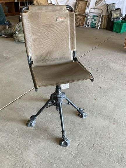 Alps Outdoor duck blind chair - Legacy Auction Company