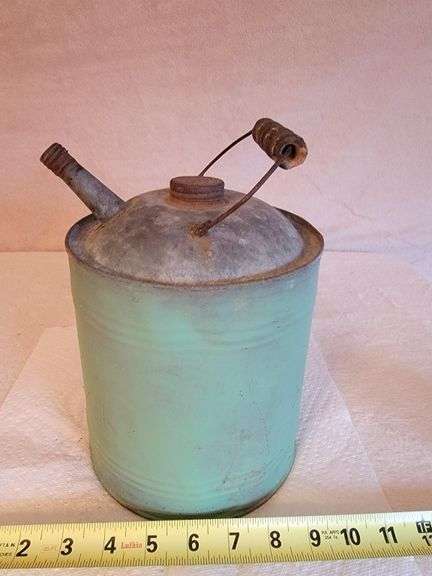 Vintage Cruso Kerosene Can - Legacy Auction Company