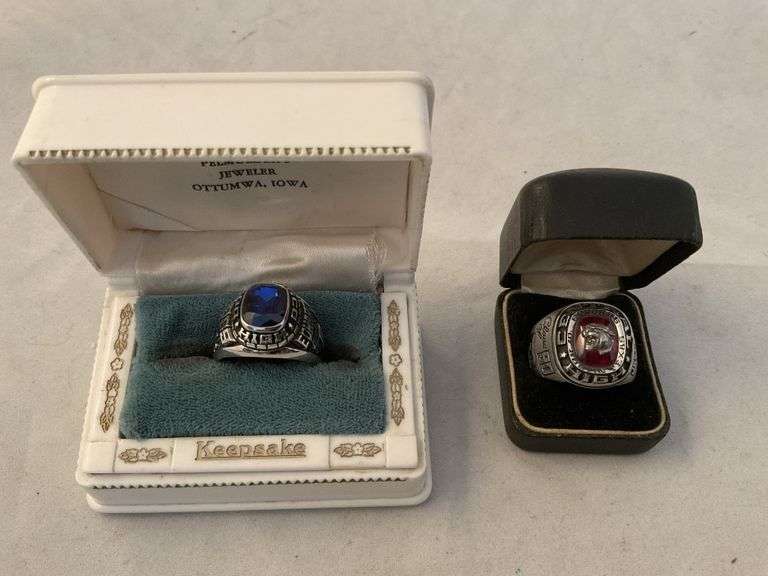 1989 high school class ring, 1990 high school - Legacy Auction Company