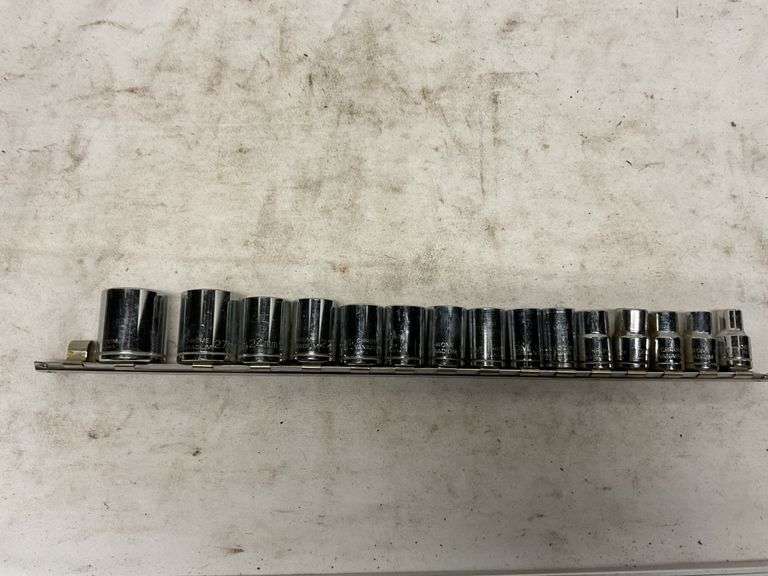Half inch metric sockets - Legacy Auction Company
