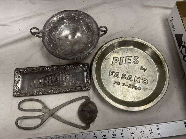 Pie Pans Misc Legacy Auction Company