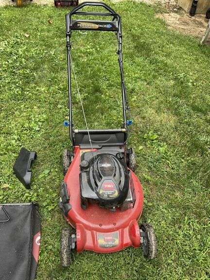 Toro SR4 self-propelled mower - Legacy Auction Company